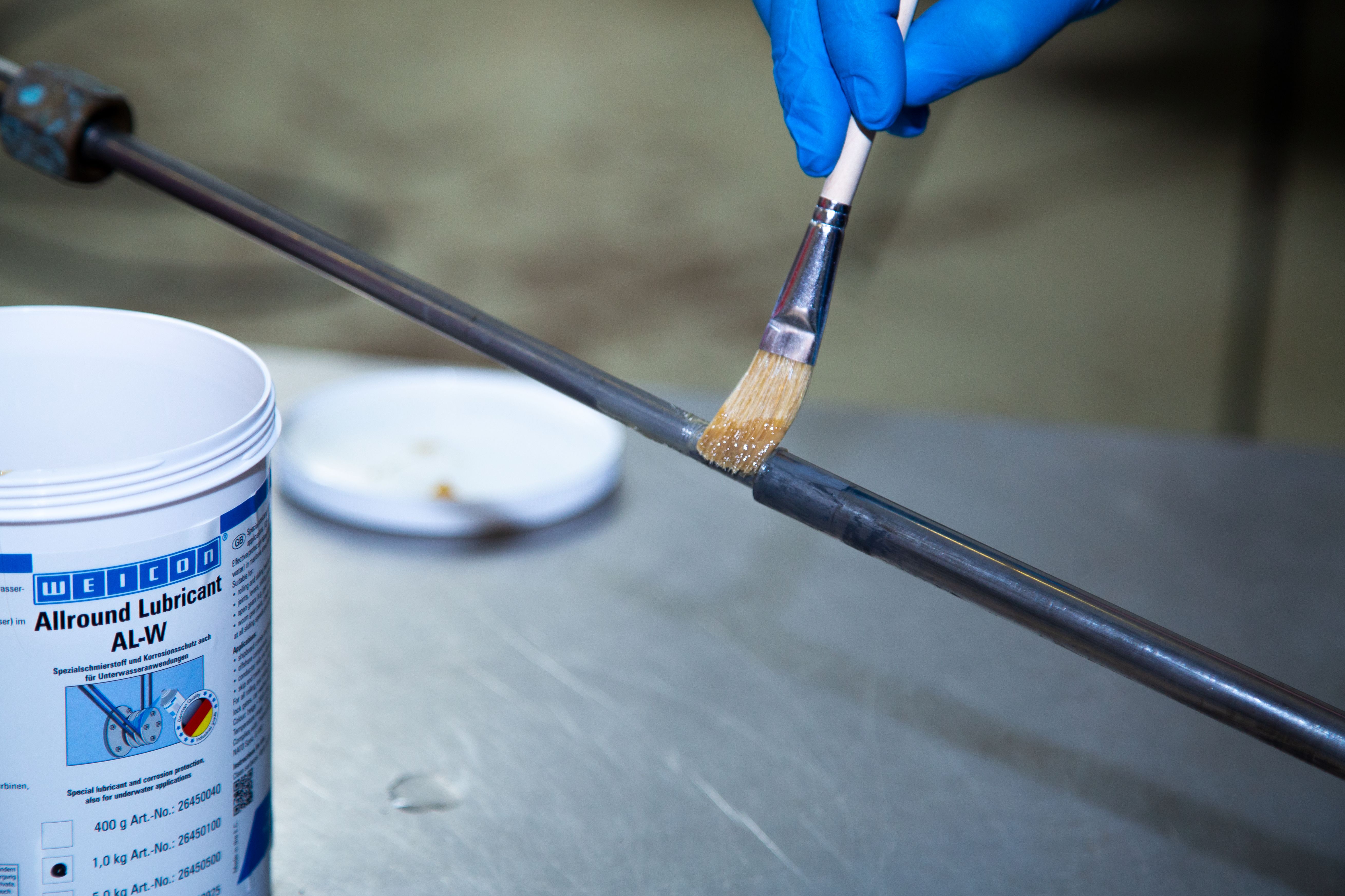 AL-W High-Performance Grease 1kg